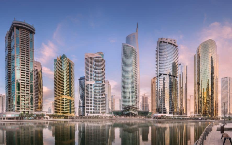 The Pros and Cons of Living in Jumeirah Lake Towers (JLT) – iOffPlanDubai
